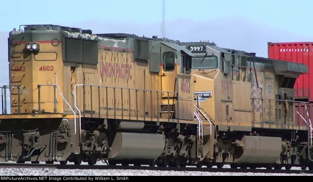 EB Stack Frt at Decatur Blvd Overpass (33)